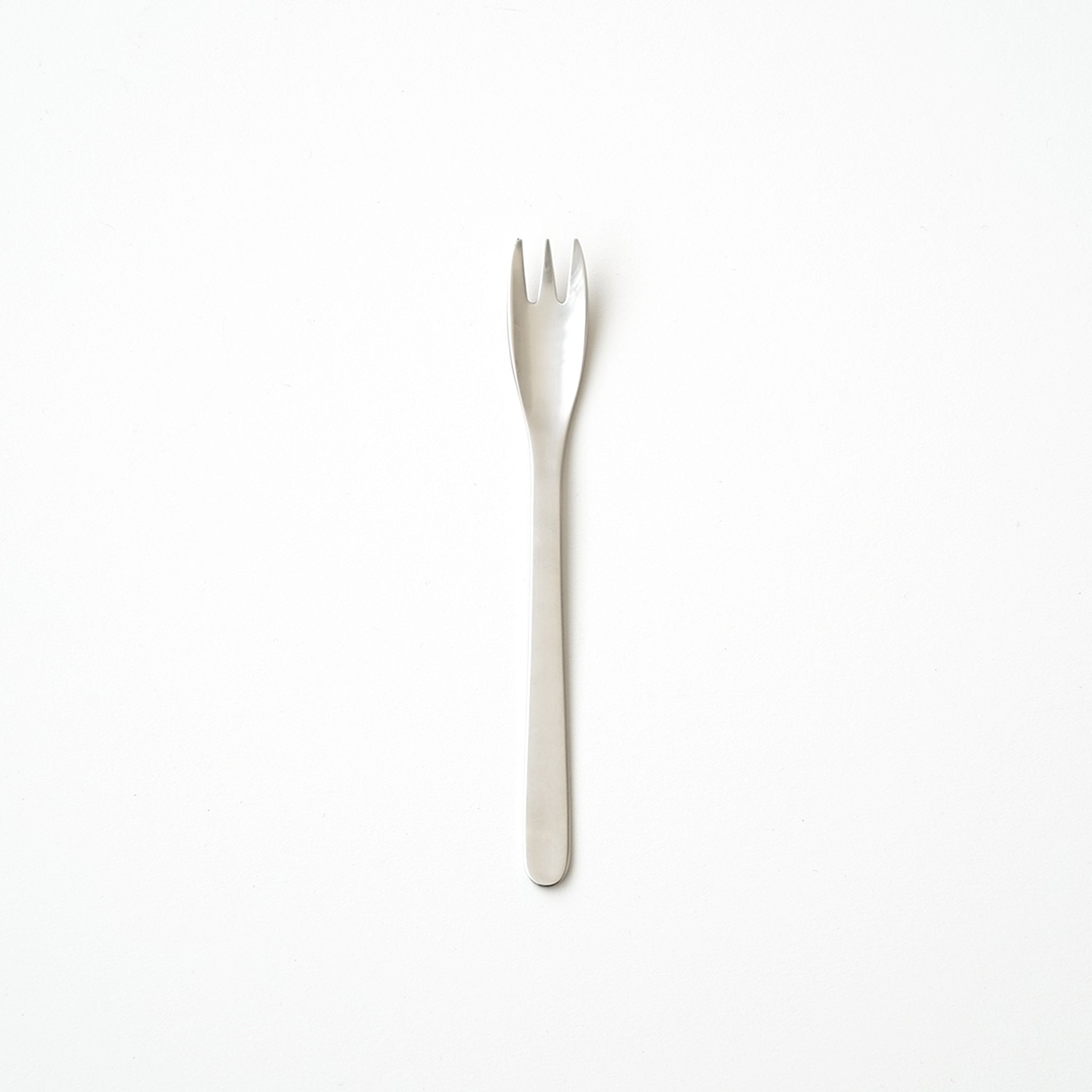 SORI YANAGI / STAINLESS STEEL CAKE FORK – the hub